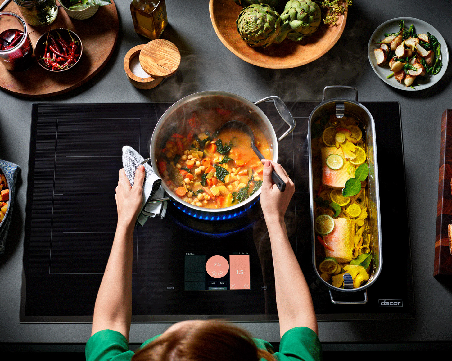 Dacor 36" Black Induction Cooktop DTI36M977BB/DA | Abt