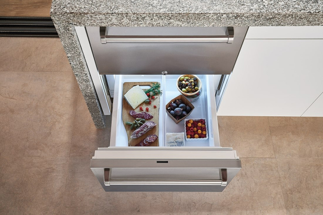 Sub-Zero Refrigerator and Freezer Drawers