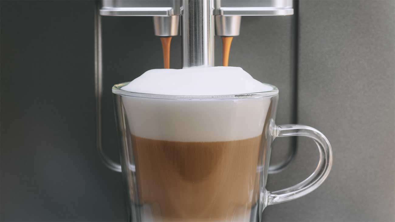 Bosch 800 Series Fully Automatic Espresso Machine VeroCafe in Black ...