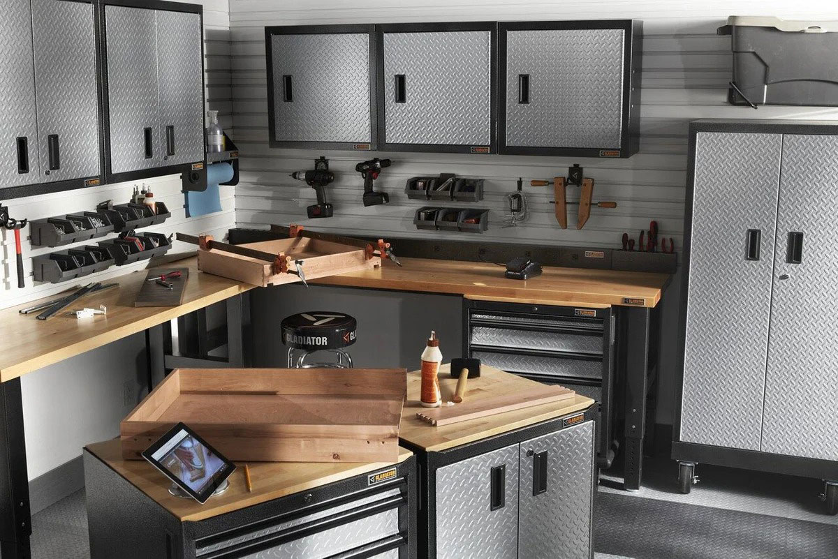 Gladiator Garageworks Garage Workbench System | Abt