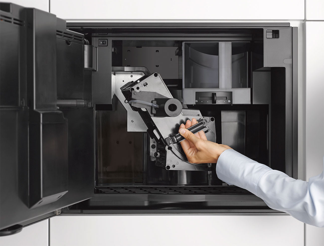 Miele 24" Non Plumbed Built-In Coffee System - CVA6800SS