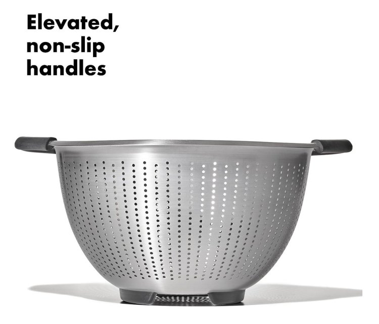 colander with handle