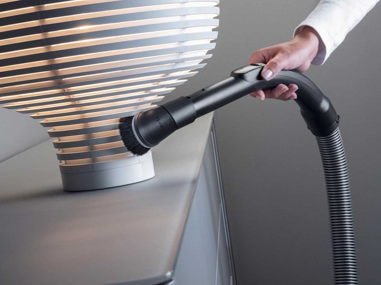 Miele SSP 10 Dusting Brush Black Finish - 11607230 | Abt