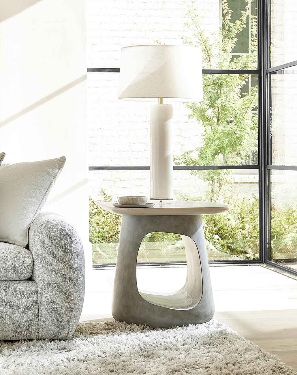 Bernhardt Sereno Side Table in Lutra | Sasso - 329121