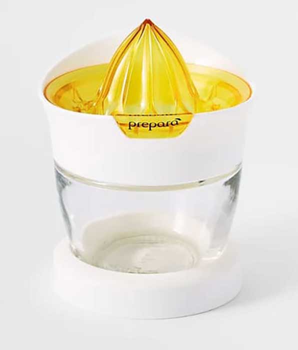 Juicer Buying Guide: Find the Best Juice Extractor | Abt