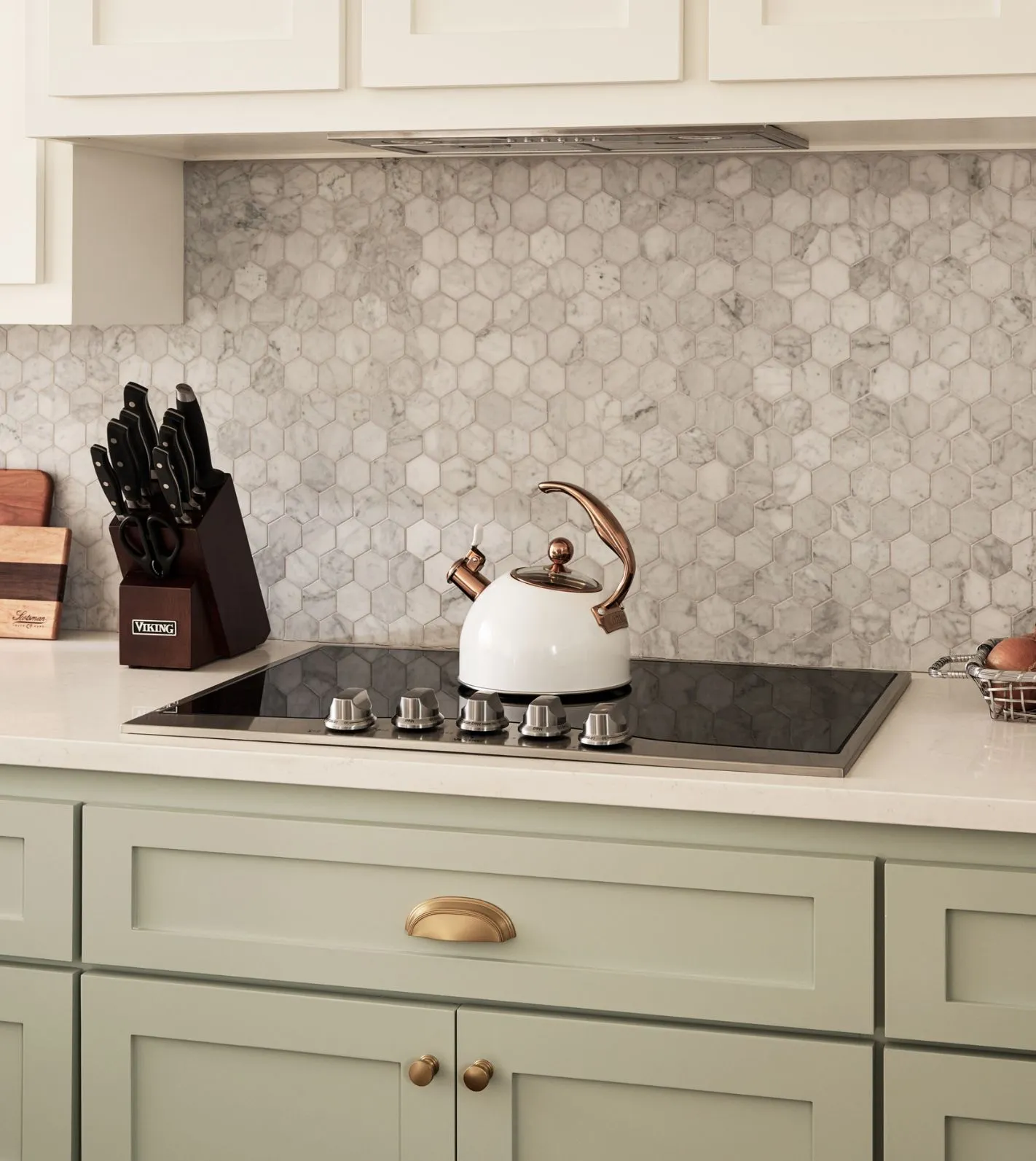 Viking Appliances: Stove Tops, Ranges, Refrigerators | Abt