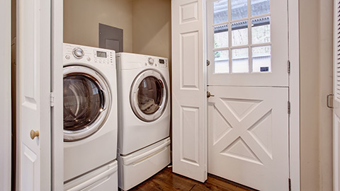 Whirlpool 27" Gas Stacked Laundry Center WGT4027HW | Abt