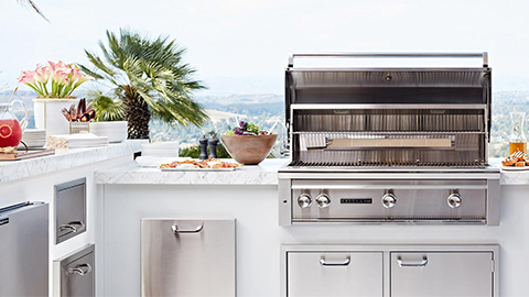 Coyote Stainless Steel Pull Out Ice Chest CPOC | Abt