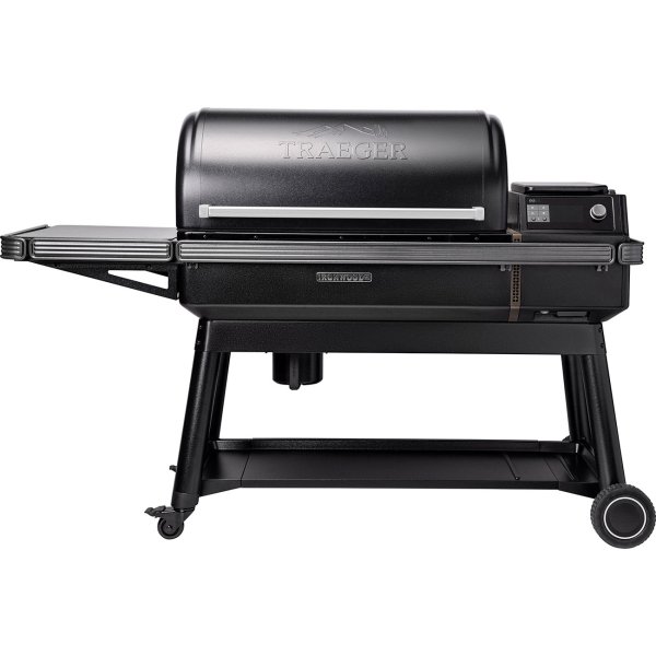 Traeger Pellet Grills & Smokers | Abt