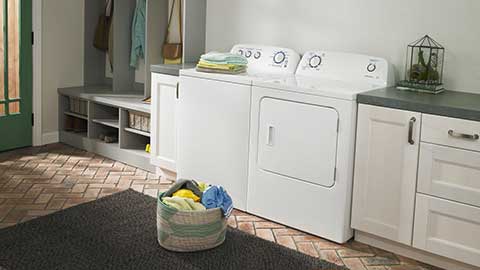 Maytag 7 Cu. Ft. White Electric Dryer MED6200KW | Abt