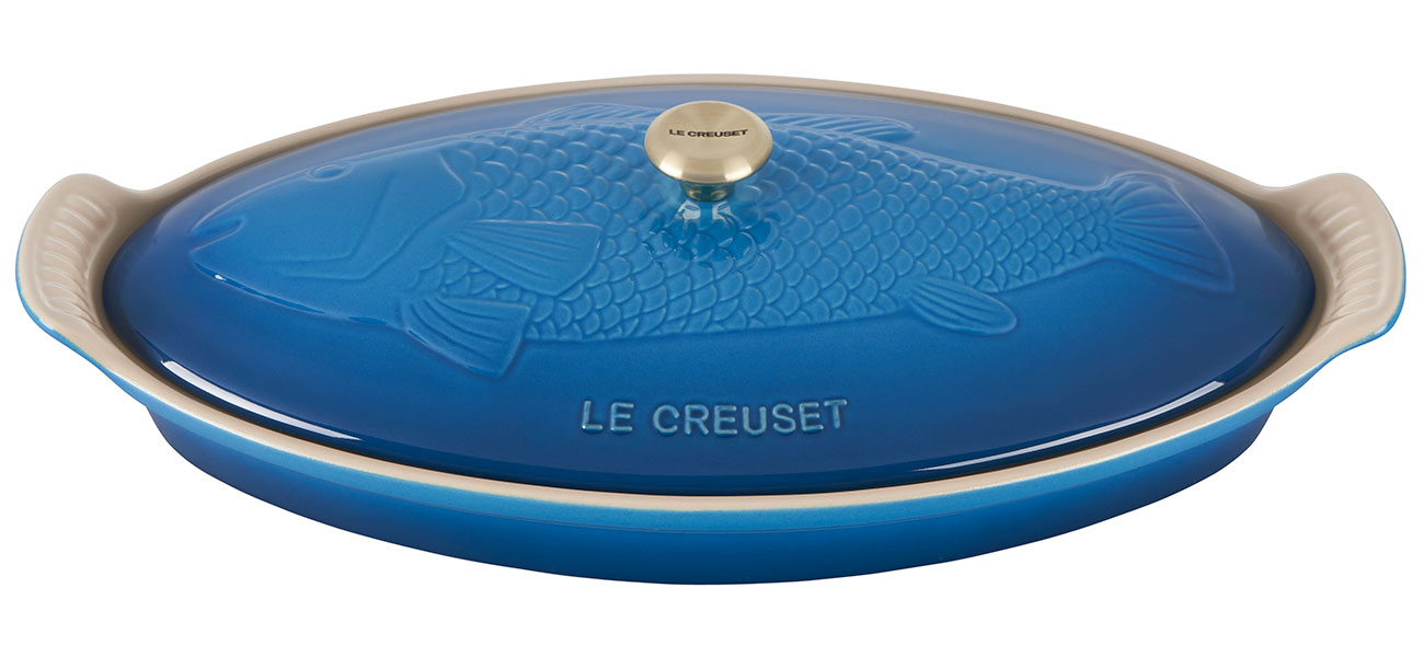Le Creuset 1.7 Qt. Fish Baker Dish in Marseille Deals and Price History ...