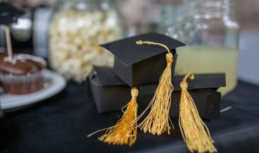 The Best Graduation Gift Ideas of 2024 | Abt