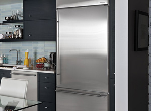 Smeg Built-In Bottom Freezer Refrigerators
