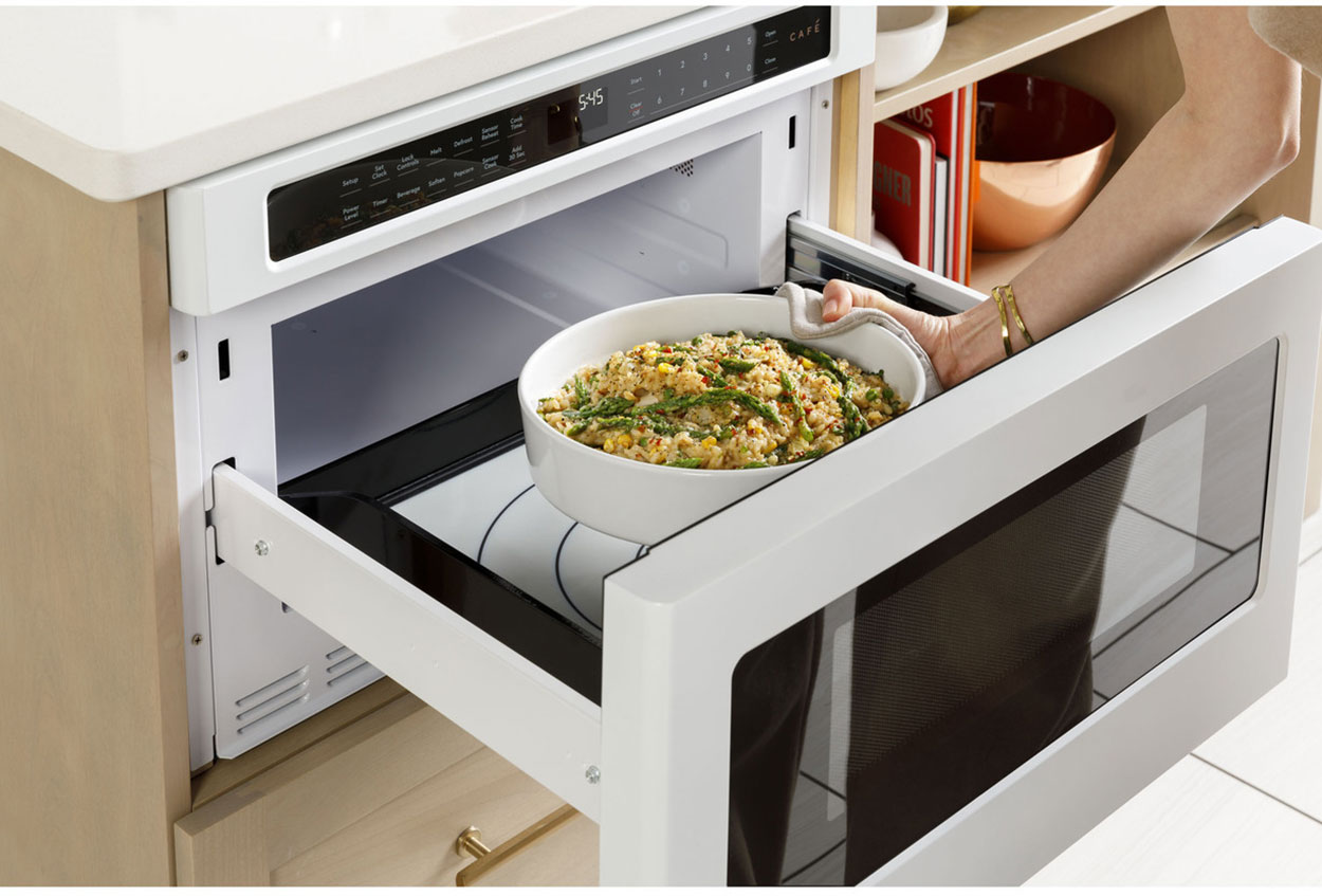 Cafe 1.2 Cu. Ft. Built-In Microwave Drawer CWL112P4RW5 | Abt