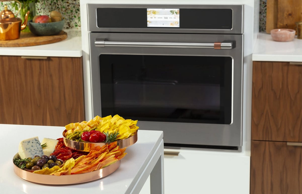 Cafe 30" Built-In Convection Single Wall Oven CTS90DP2NS1