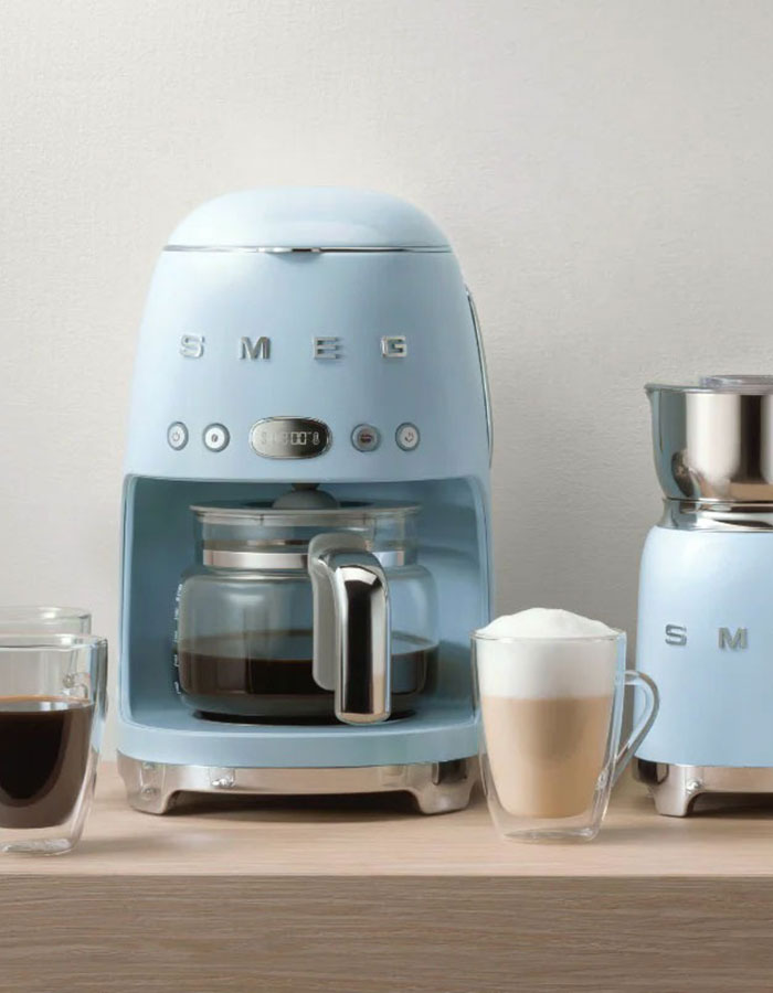 Smeg Blue Appliances for the Perfect Retro Kitchen | Abt